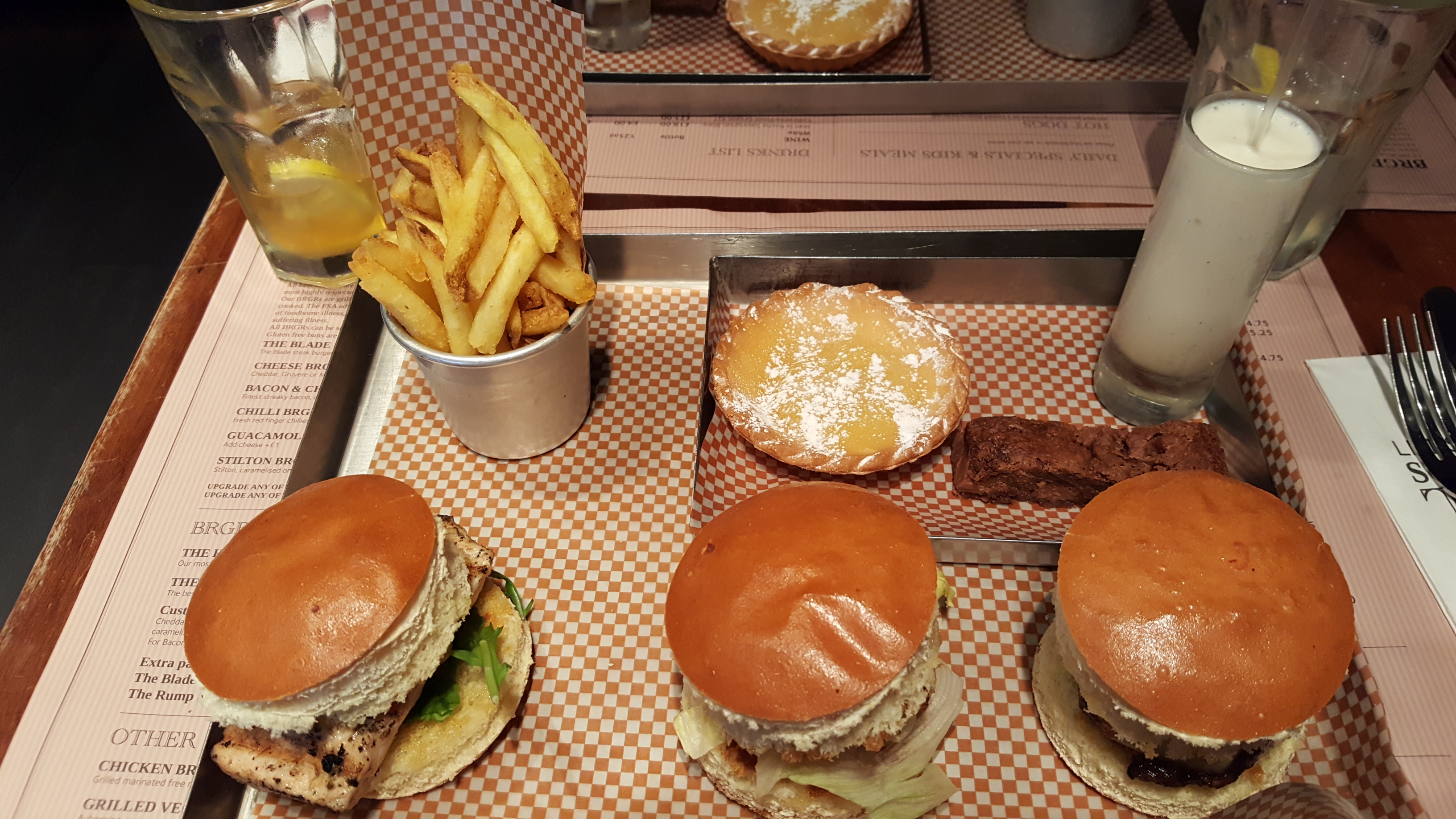 BRGR.Co, London. – Sarnies Scones and Cakes